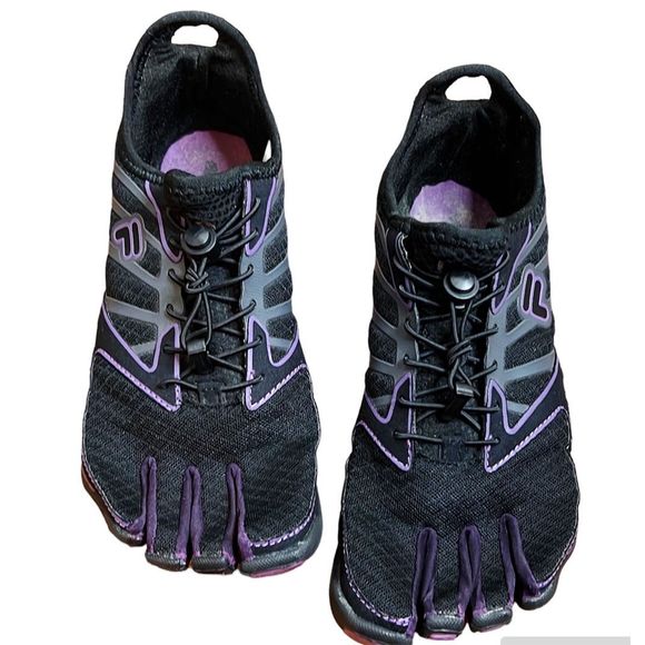Fila | Shoes | Fila Skeletoes Running Hiking Shoes Purple Size 85 ...